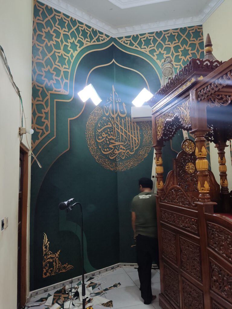 Contoh WPC Pada Backdrop TV - Katalog WPC Kisi Dinding - Kalimantan ...